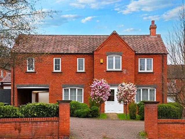 5 Bedroom Detached House To Rent In Chilwell Lane, Bramcote, NG9