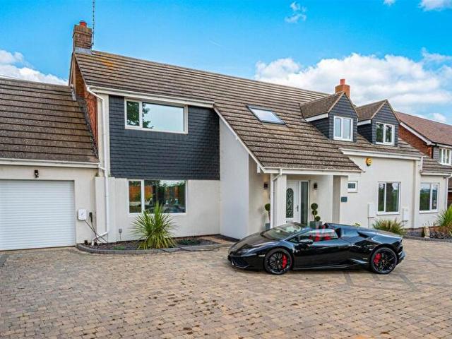 5 Bedroom Detached House To Rent In Gipsy Lane, Kettering, NN16