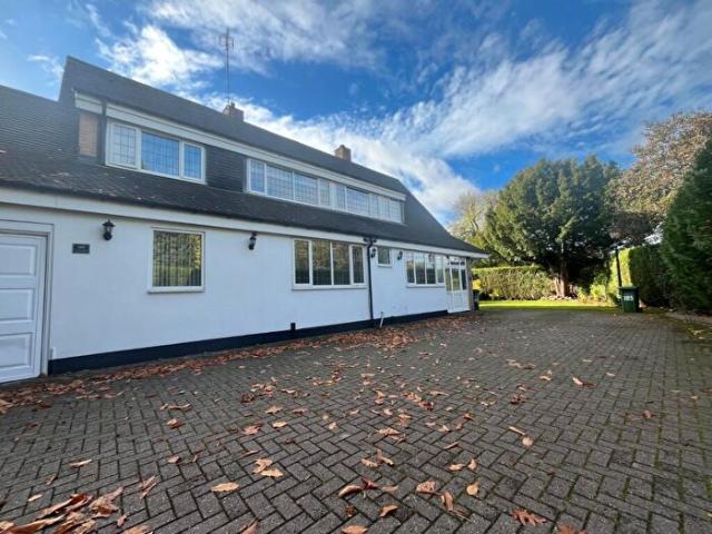 5 Bedroom Detached House To Rent In Grange Road, Solihull, West Midlands, B91