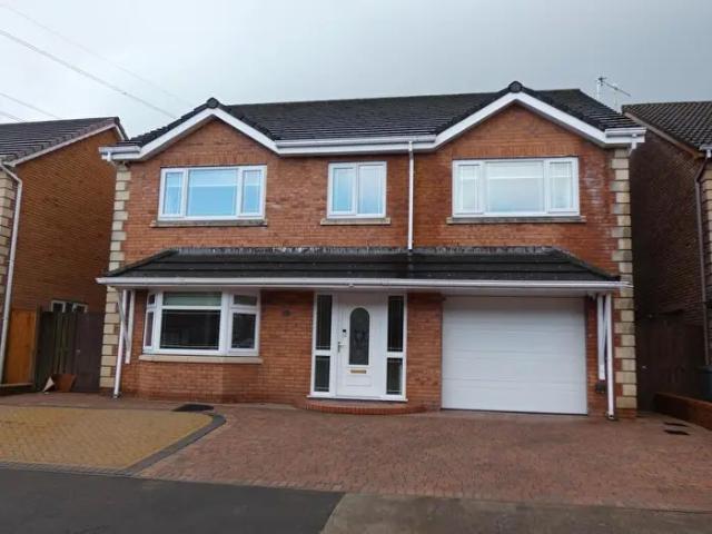 5 Bedroom Detached House To Rent In Ocean View, Jersey Marine, Neath SA10
