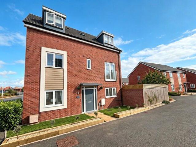 5 Bedroom Detached House To Rent In Regan Avenue, Stratford Upon Avon, CV37