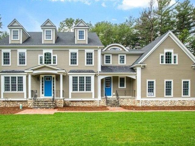5 bedroom, Dedham MA 02026 103035023