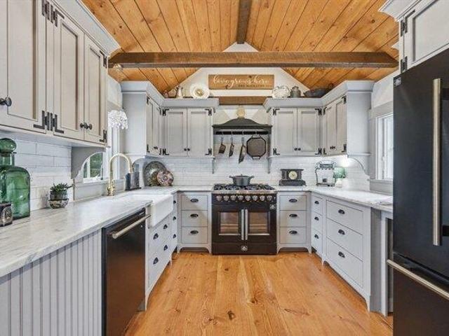 5 bedroom, Dennis MA 02660 103965717