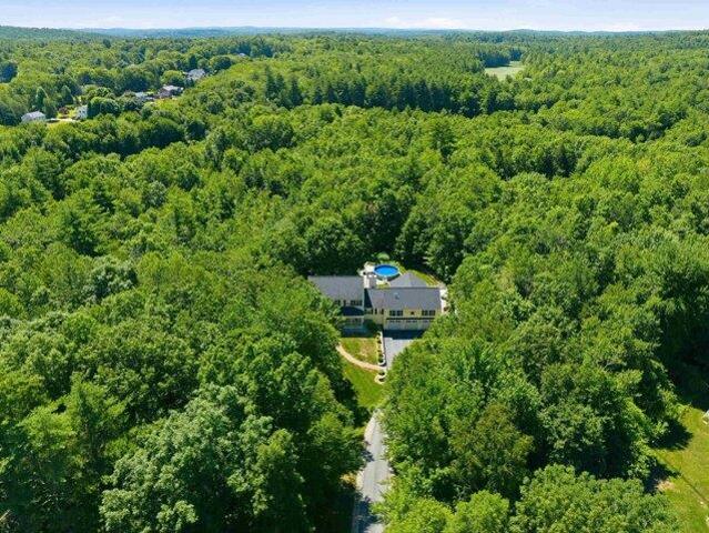 5 bedroom, Derry NH 03038 105105927