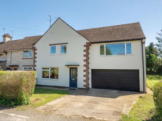 5 Bedroom End Of Terrace House