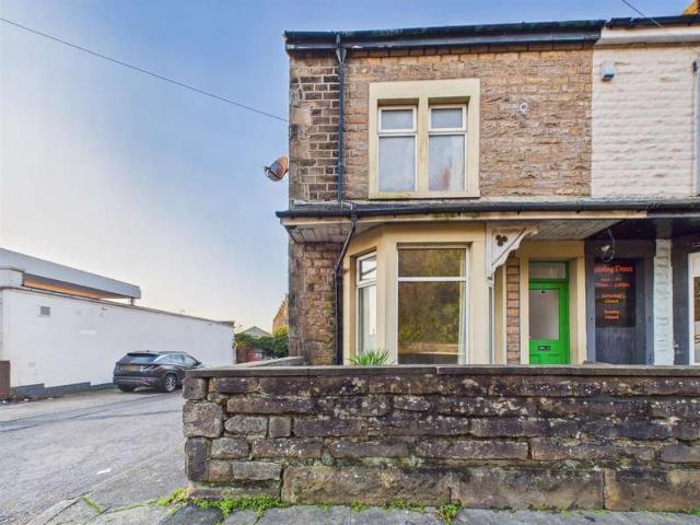 5 Bedroom End Of Terrace House