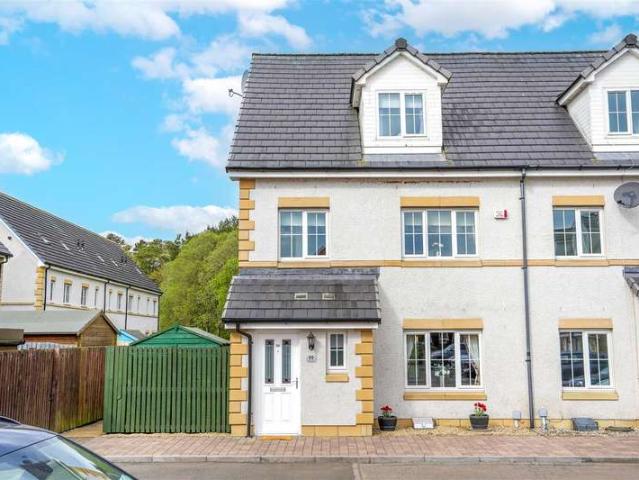 5 Bedroom End Of Terrace House
