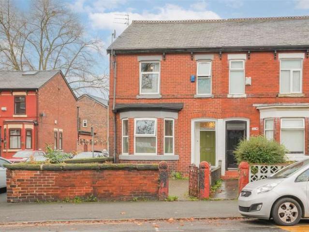 5 Bedroom End Of Terrace House