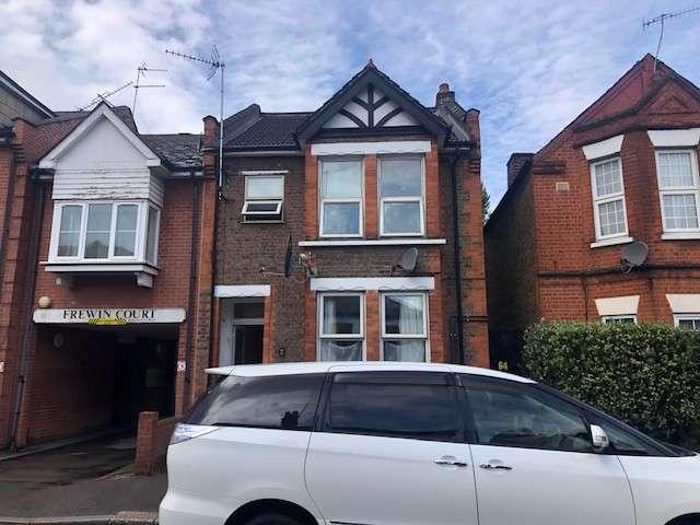 5 Bedroom End Of Terrace House