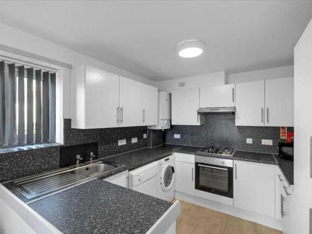 5 bedroom end of terrace house for rent in Deptford Place, Plymouth, PL4