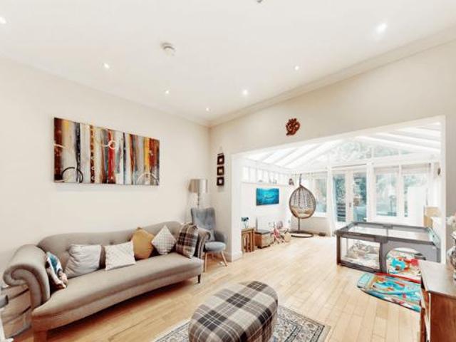 5 Bedroom End Of Terrace House For Rent In London