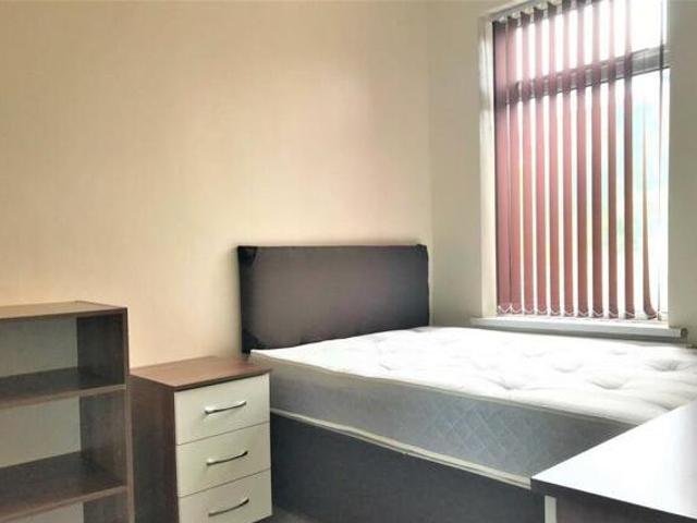 5 Bedroom End Of Terrace House For Rent In Selly Oak