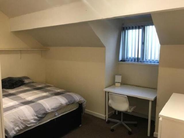 5 bedroom end of terrace house for rent in Reservoir Road, Edgbaston, B16