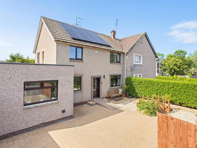 5 bedroom end of terrace house for sale