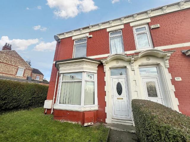 5 bedroom end of terrace house for sale