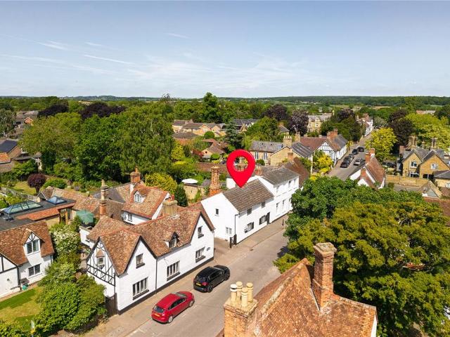 5 bedroom end of terrace house for sale