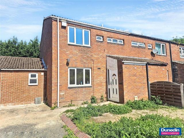 5 bedroom end of terrace house for sale