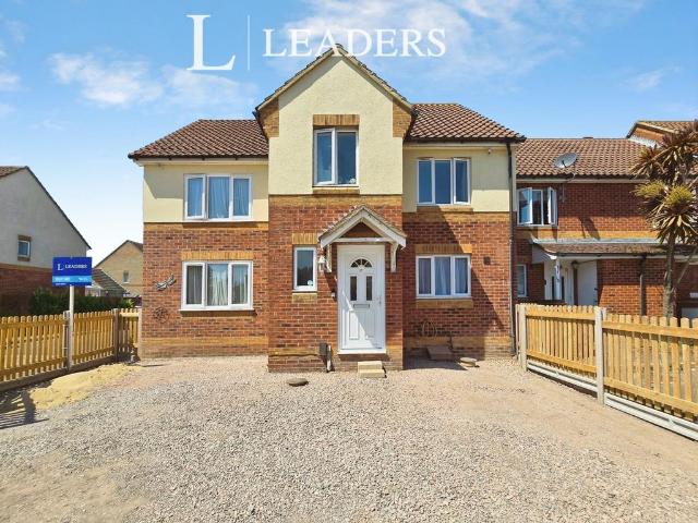 5 bedroom end of terrace house for sale