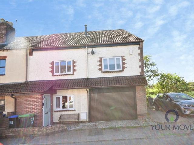 5 bedroom end of terrace house for sale