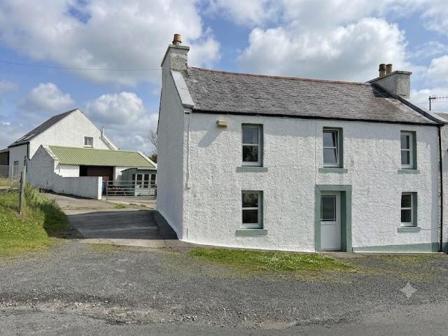 5 bedroom end of terrace house for sale