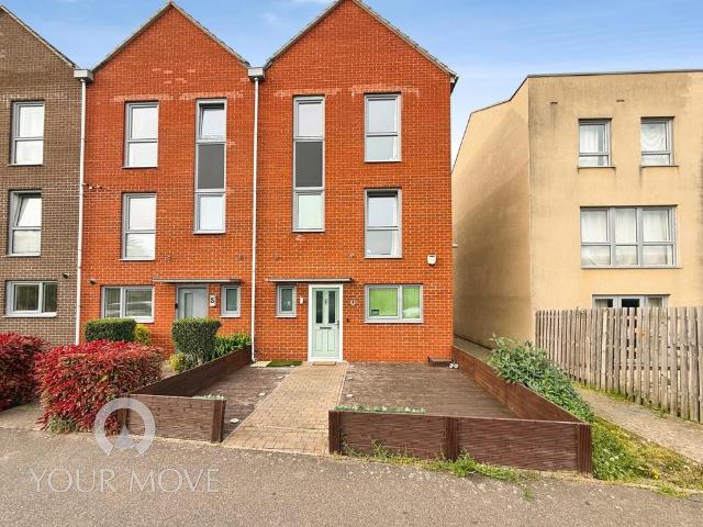 5 bedroom end of terrace house for sale