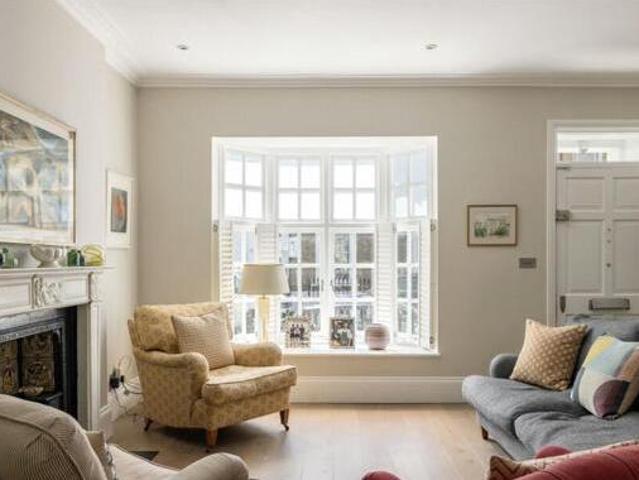 5 Bedroom End Of Terrace House For Sale In Chelsea