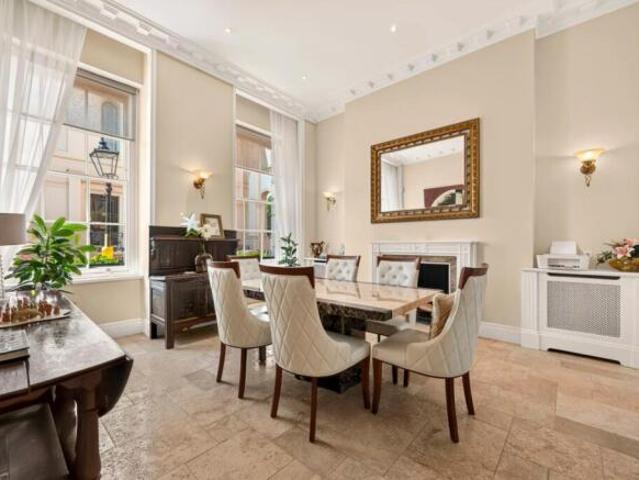 5 bedroom end of terrace house for sale in Chester Terrace, Regents Park, NW1