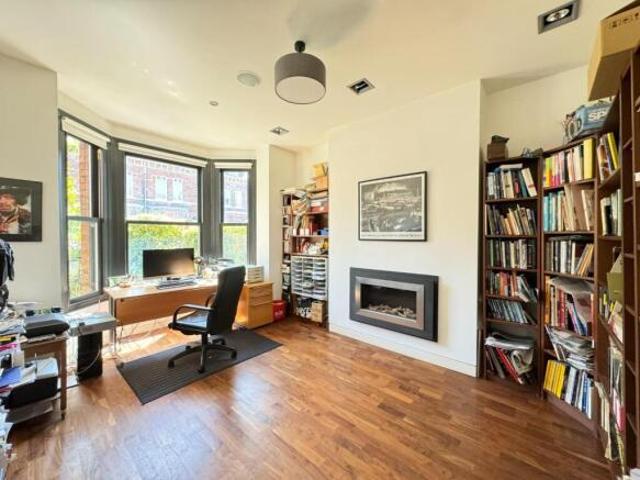 5 bedroom end of terrace house for sale in Chequers Road, Chorlton, M21