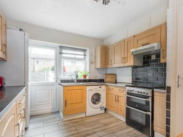 5 Bedroom End Of Terrace House For Sale In Barking