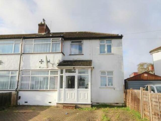 5 Bedroom End Of Terrace House For Sale In Edgware