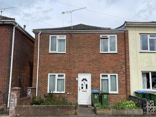 5 Bedroom End Of Terrace House For Sale In Freemantle