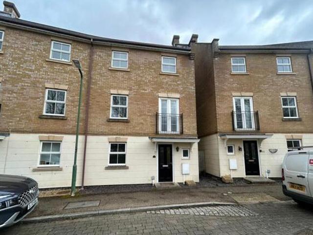 5 Bedroom End Of Terrace House For Sale In Kingsmead, Milton Keynes