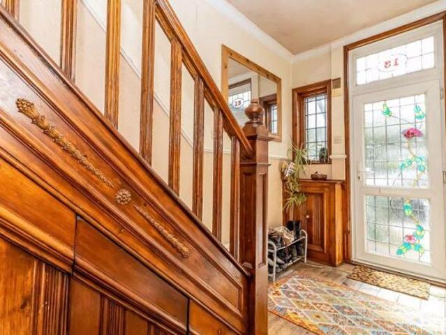 5 bedroom end of terrace house for sale in Locksway Road, Southsea, PO4