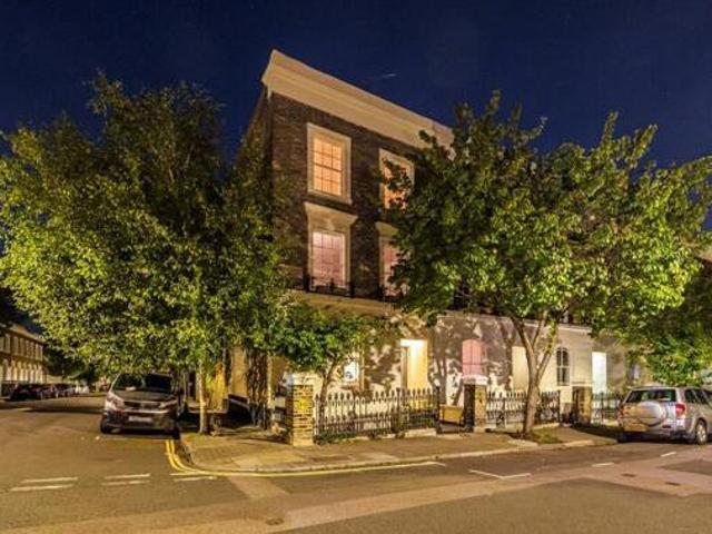 5 Bedroom End Of Terrace House For Sale In London