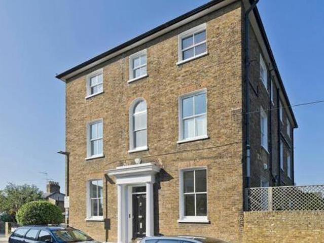 5 Bedroom End Of Terrace House For Sale In London