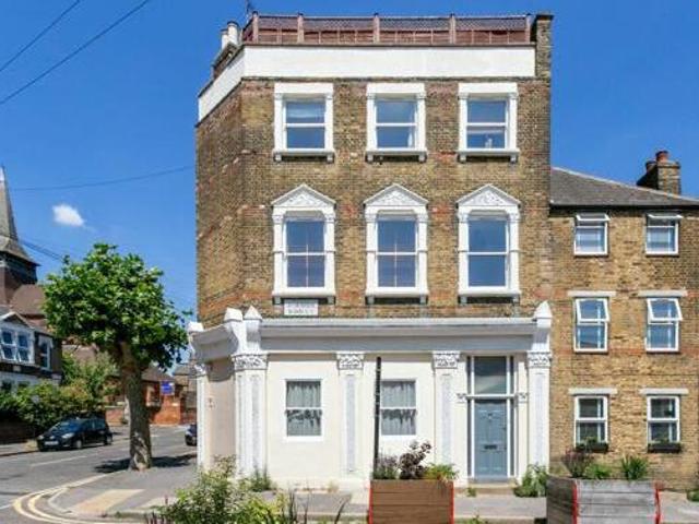 5 Bedroom End Of Terrace House For Sale In London