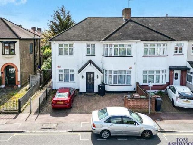 5 Bedroom End Of Terrace House For Sale In Leftley Estate, Barking