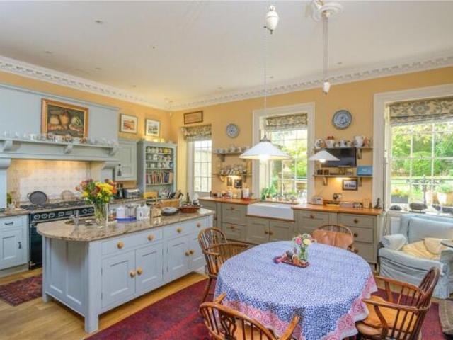 5 bedroom end of terrace house for sale in Queens Parade, Bath, Somerset, BA1