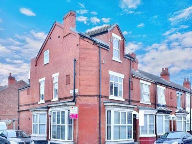 5 Bedroom End Of Terrace House For Sale In Wheatley