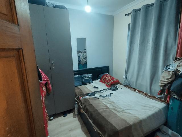 5 bedroom end of terrace house to rent