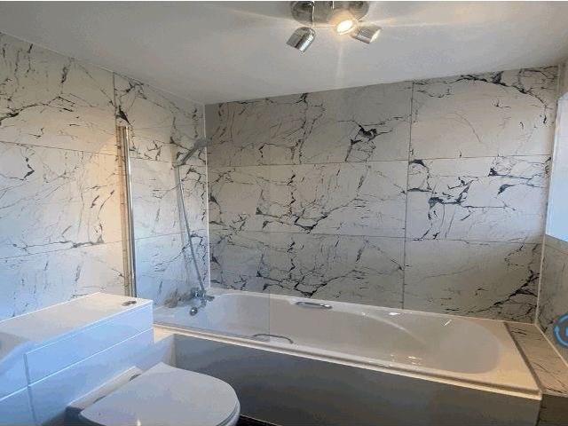 5 bedroom end of terrace house to rent