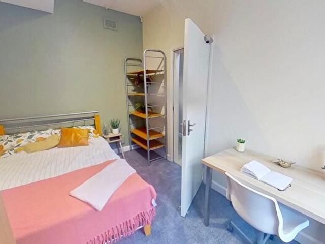 5 Bedroom End Of Terrace House To Rent In Mansfield Road, Nottingham, Nottinghamshire, NG1