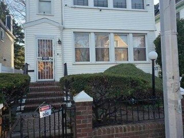 5 bedroom, East Elmhurst NY 11369 103627197