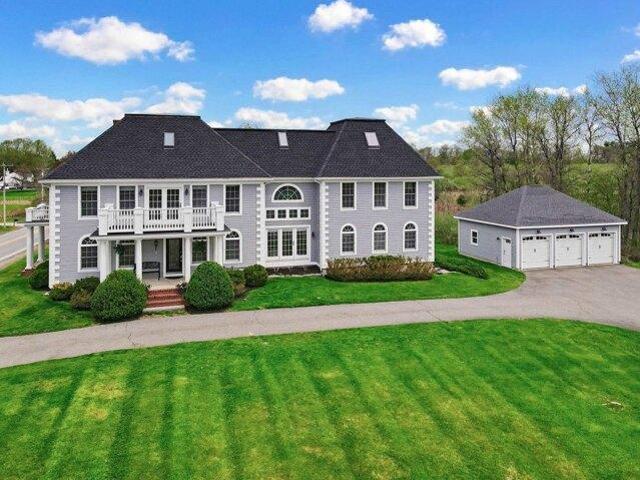 5 bedroom, East Kingston NH 03827 LS102345360