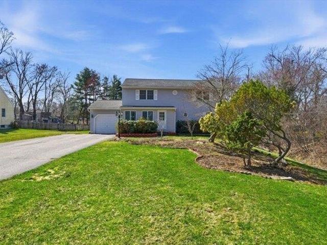 5 bedroom, East Longmeadow MA 01028 102063003