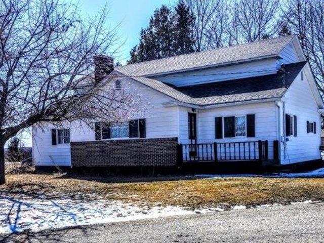 5 bedroom, East Millinocket ME 04430 102724540