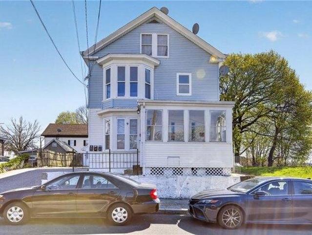 5 bedroom, East Providence RI 02914 103220018