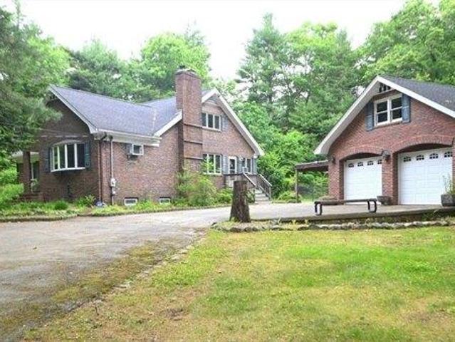 5 bedroom, Easton MA 02356 104789323