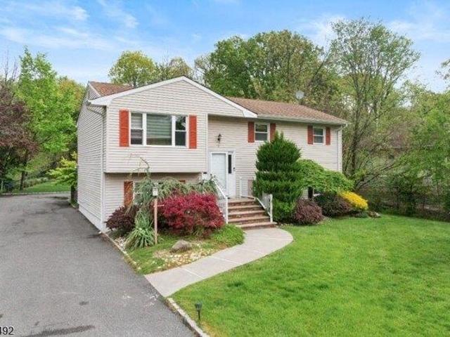 5 bedroom, Edison NJ 08820 LS102565044