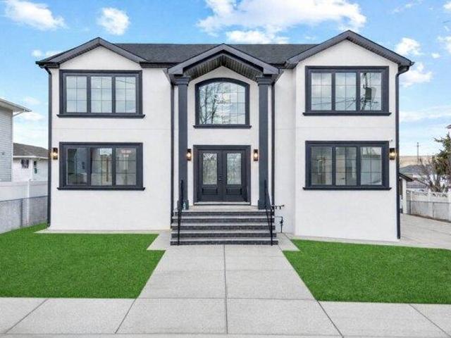5 bedroom, Elmont NY 11003 LS101801037